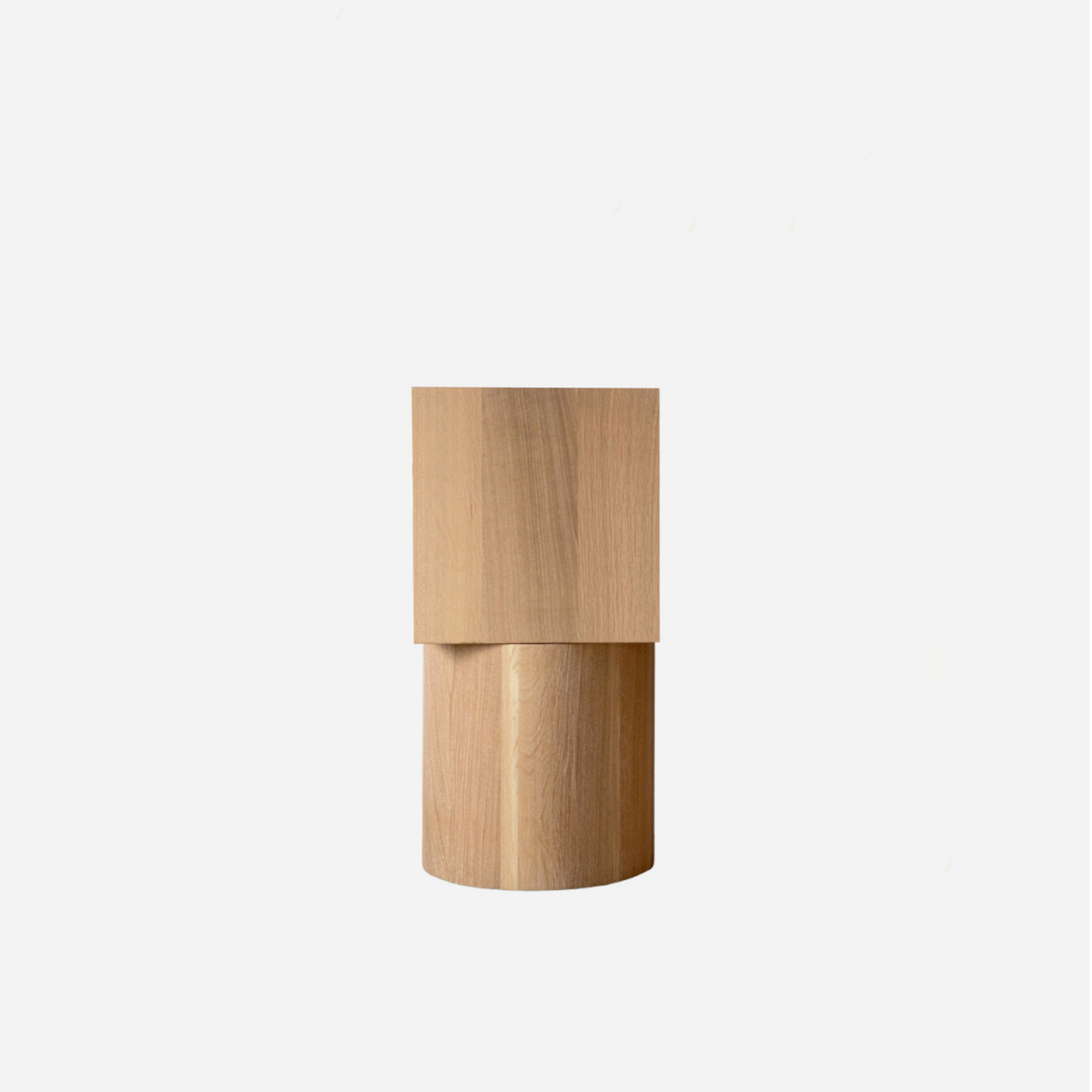 Noga Console – Single Cylinder, Low in Natural Oak | The Future Perfect