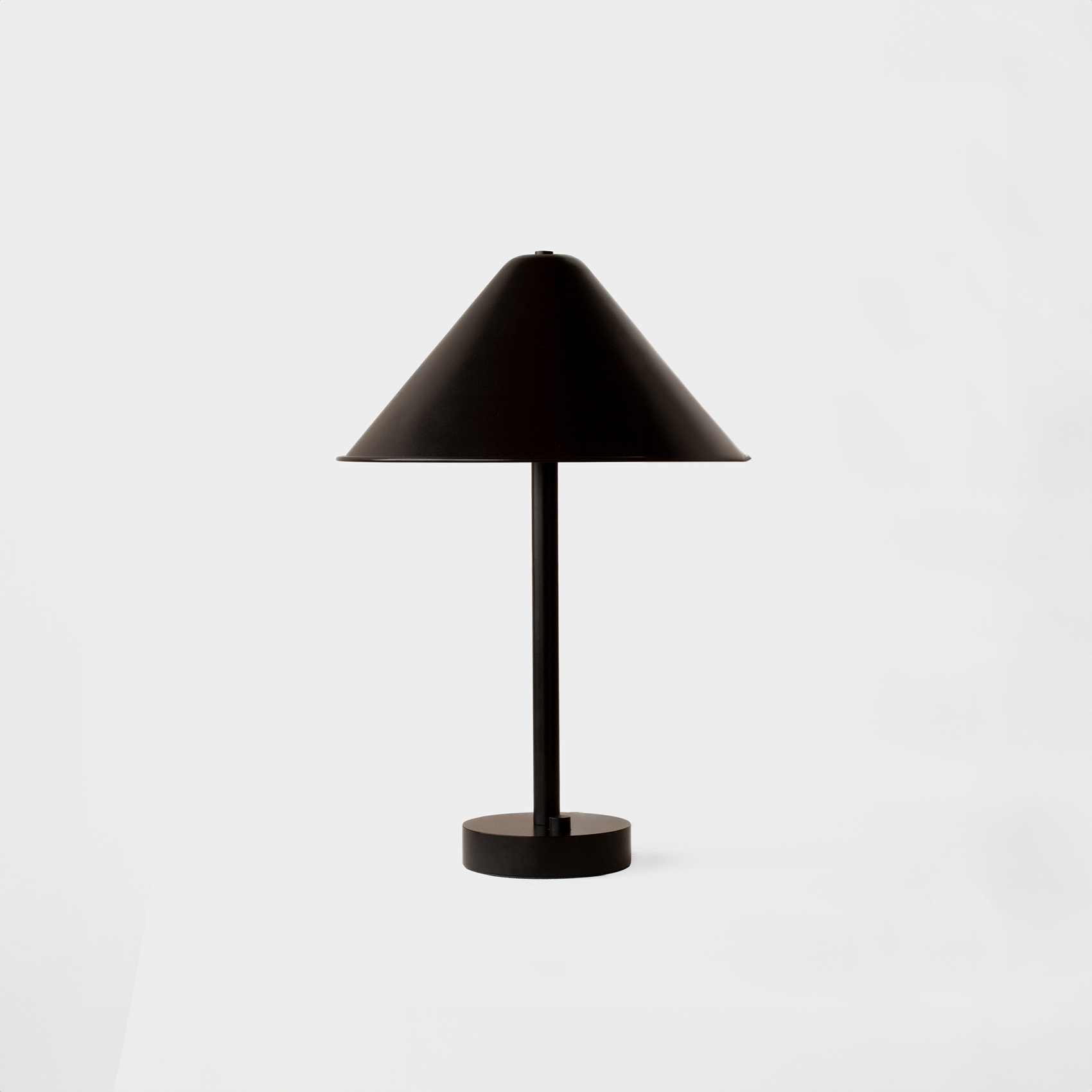 Eave Table Lamp | The Future Perfect