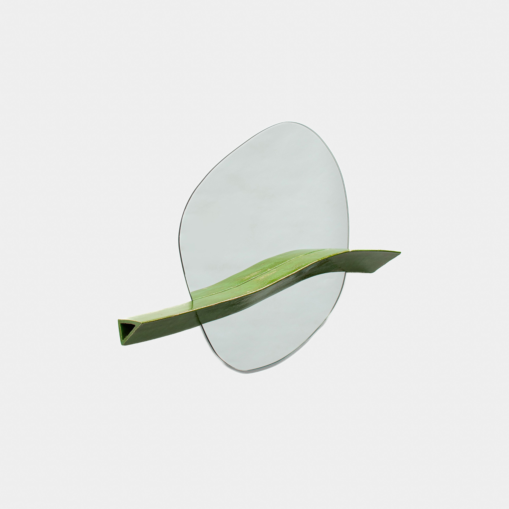 Triangle Sunset Mirror – Serpent | Floris Wubben | The Future Perfect