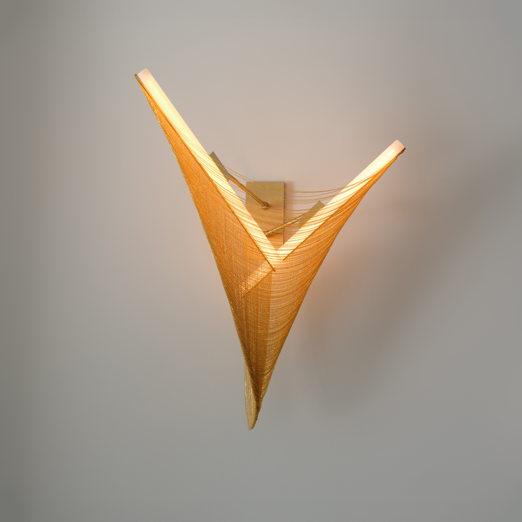 Chain Swag Sconce | Lindsey Adelman | The Future Perfect